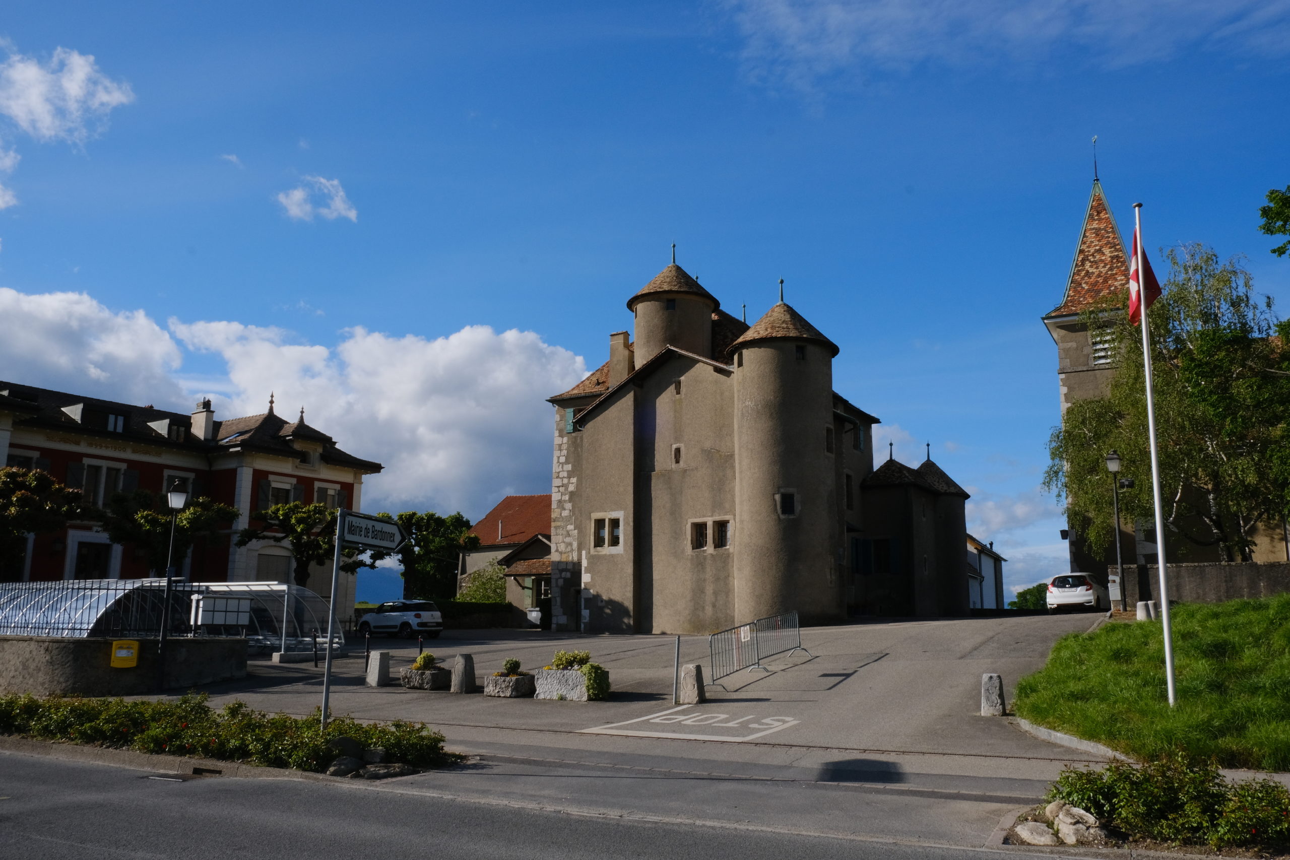 Spend Your Summer in the Geneva Countryside | Promenades autour de ...